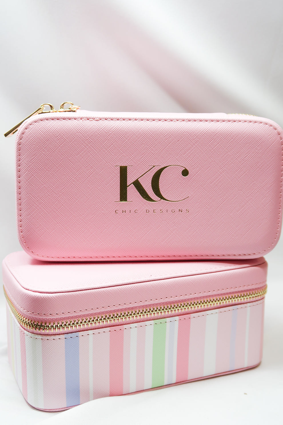 The KC Pink Jewelry Organizer – KC Chic Designs